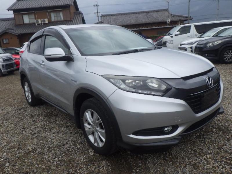 2015 Honda Vezel | DD Auto Imports