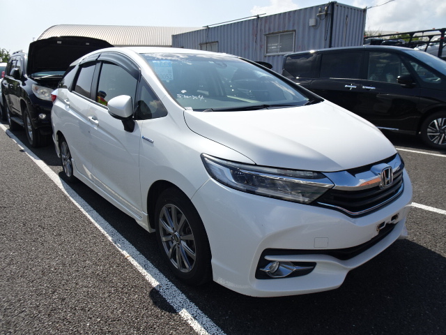2017 Honda Fit Shuttle | DD Auto Imports
